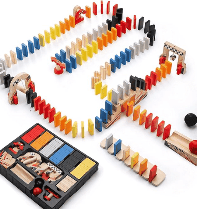 Chain Reaction Challenge | What's On | Discovery Museum